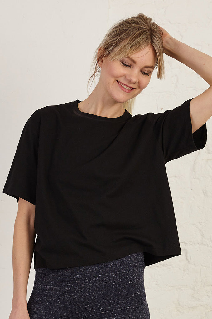 Cottsbury | Boxy Slightly Cropped Organic Cotton Jersey T-Shirt Womens